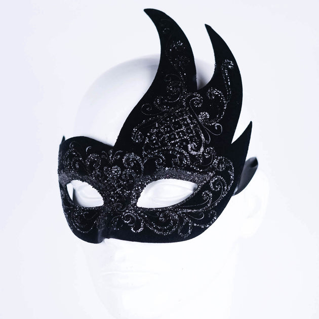 Swan Velvet Fantasy Eye Mask – Masquerade Mask Design